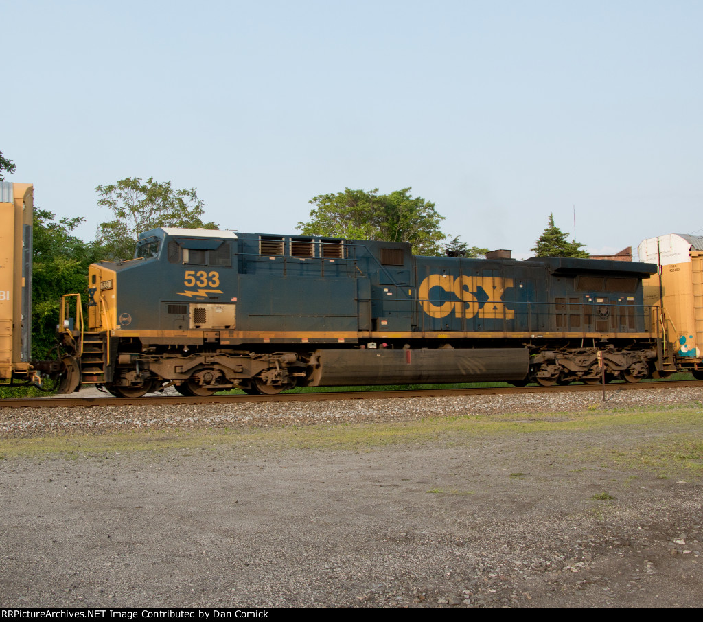 CSXT 533